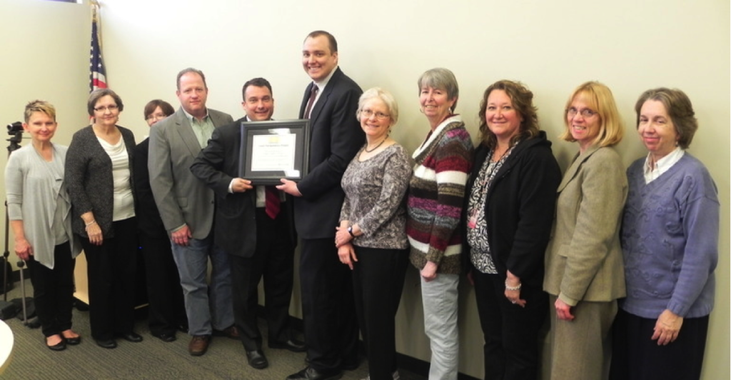 Niles Public Library first in state to win Sunshine Award