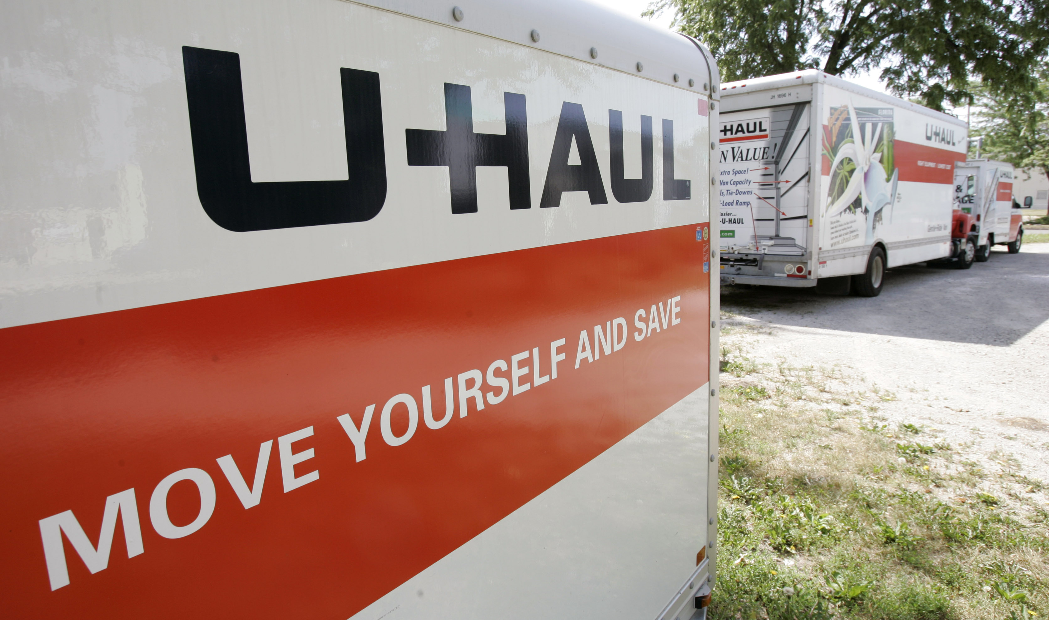Illinois ranks 48th for people moving out, loses over 56K residents