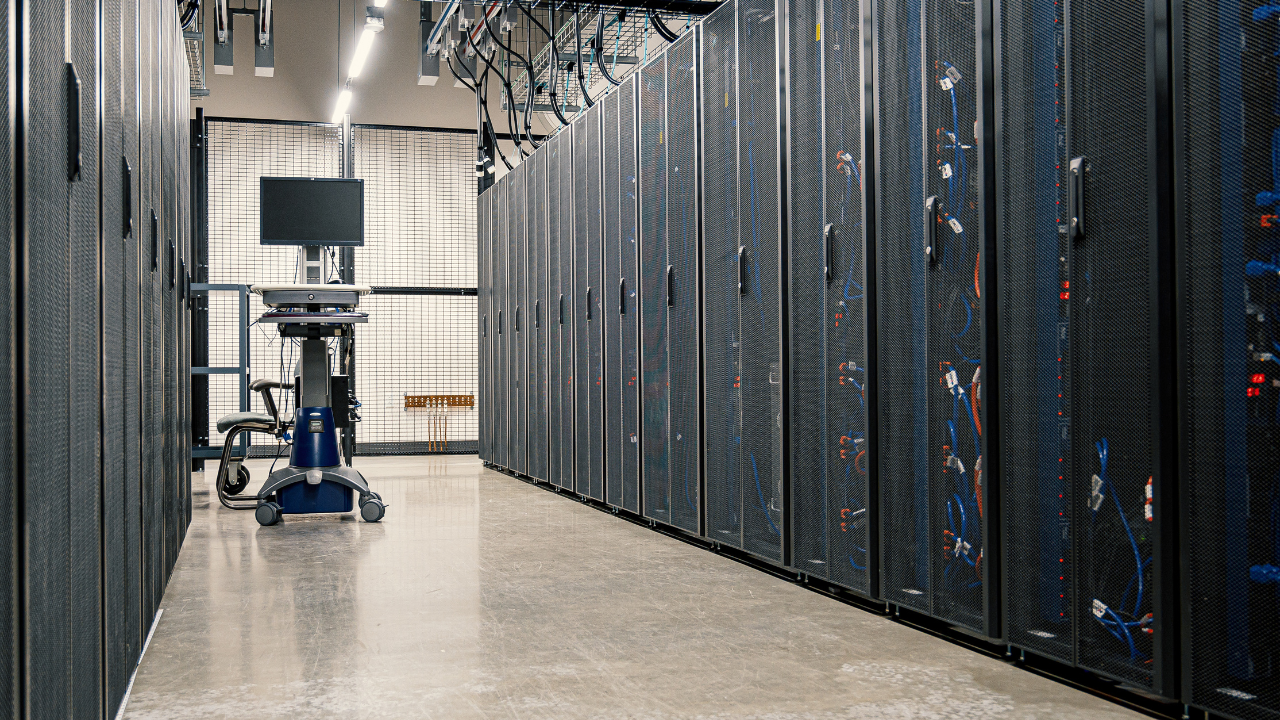 7 things to know about Illinois data centers